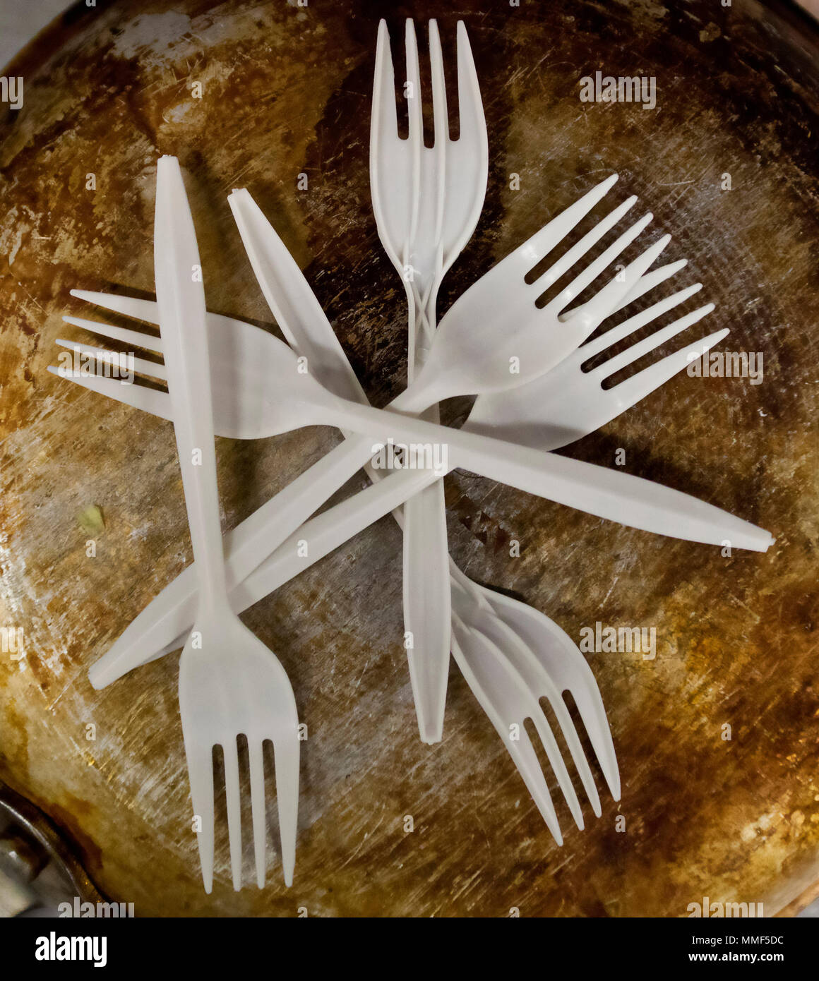 Plastic forks hi-res stock photography and images - Alamy