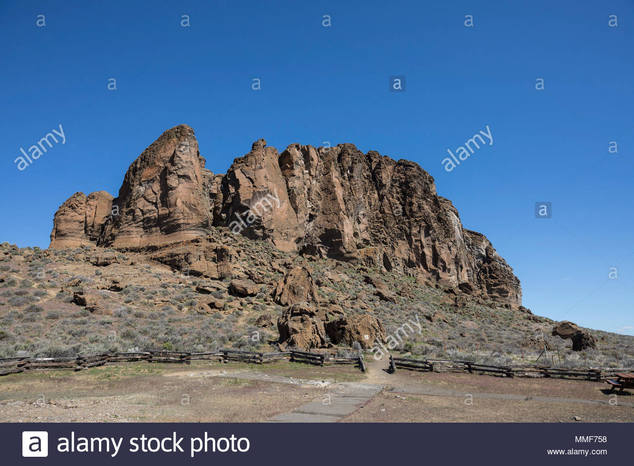 Fort Rock State Park Oregon Stock Photos & Fort Rock State Park Oregon ...