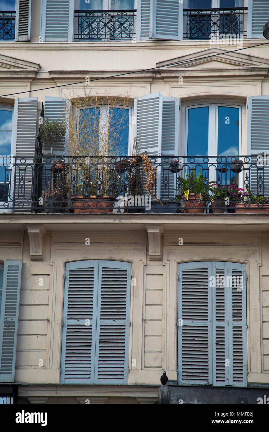 windows of old houses paris. France, Europe Stock Photo - Alamy