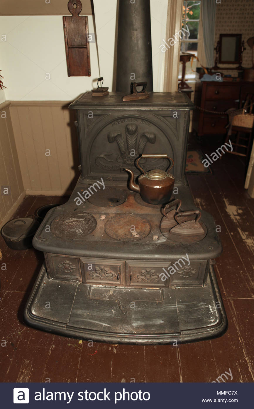 Pioneer Stove High Resolution Stock Photography and Images - Alamy