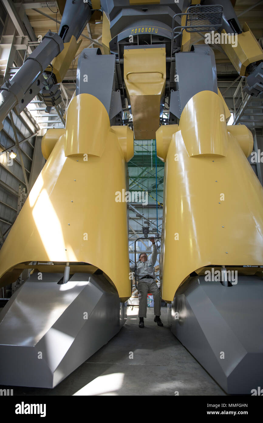 Gunma, Japan. 11th May, 2018. Sakakibara Kikai's engineer Masaaki ...