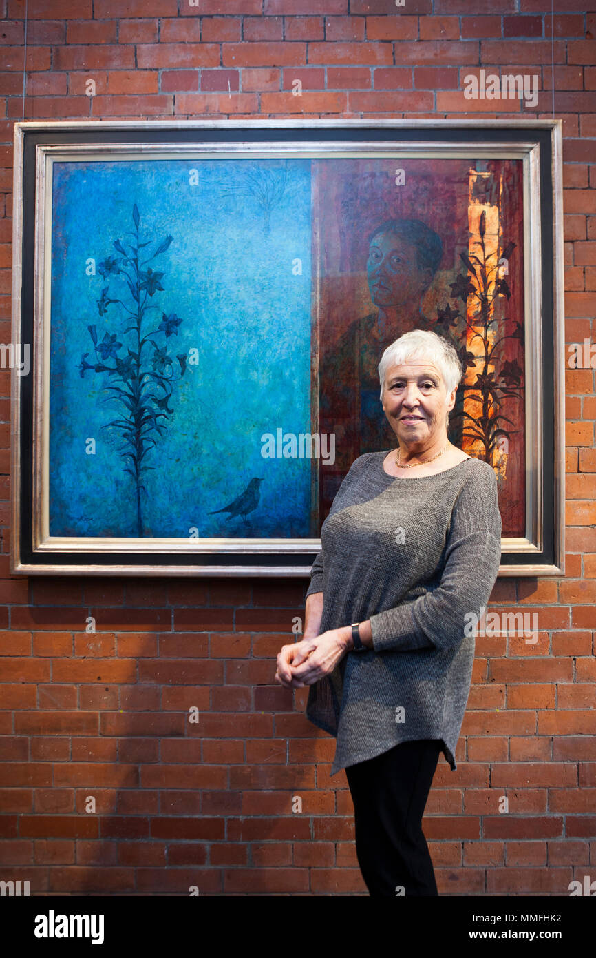 Victoria crowe editorial portrait hi-res stock photography and images ...