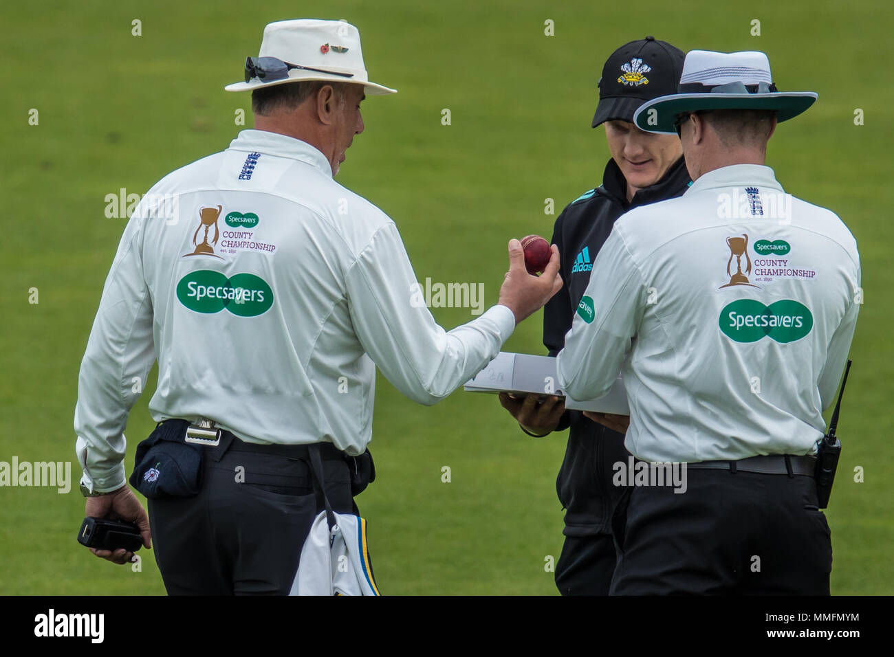 Box cricket game hi-res stock photography and images - Alamy