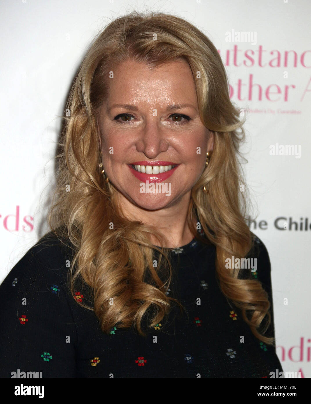 Mindy grossman ceo hsn hi-res stock photography and images - Alamy