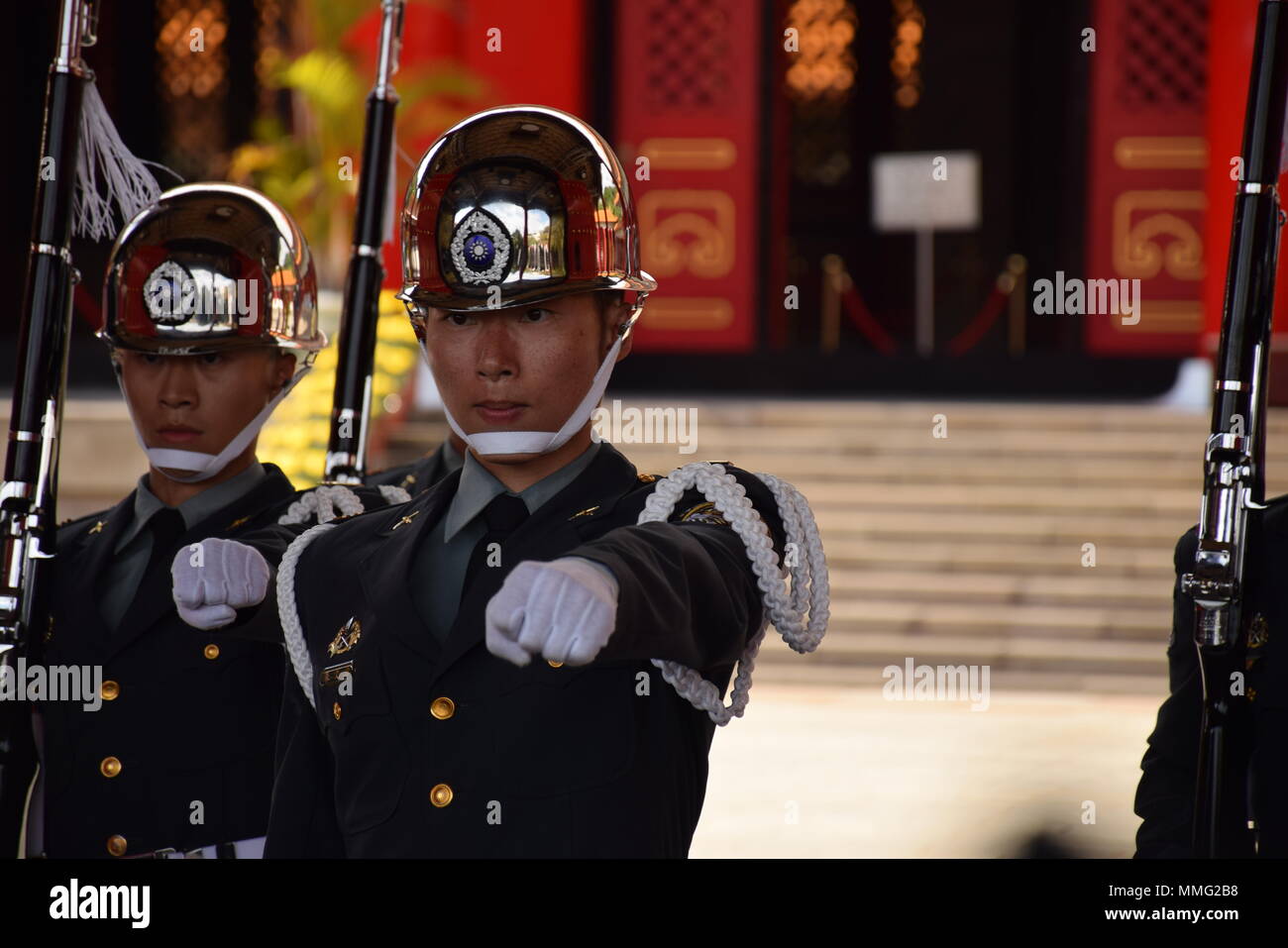 Taiwan taipei changing honor guard hi-res stock photography and images - Alamy