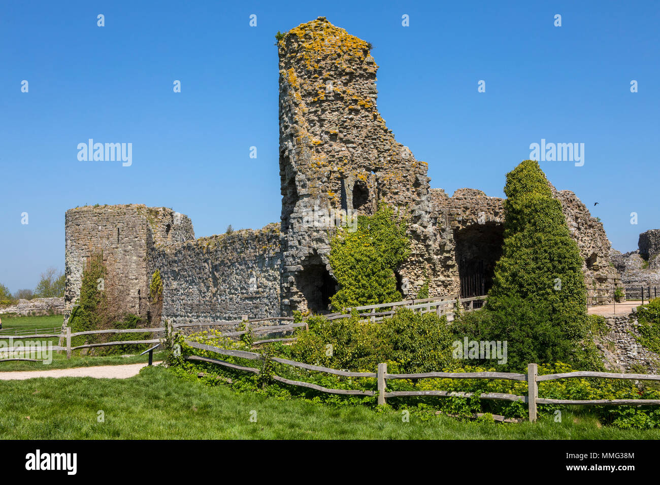 The beautiful ruin of the historic Pevensey Castle in East Sussex, UK ...