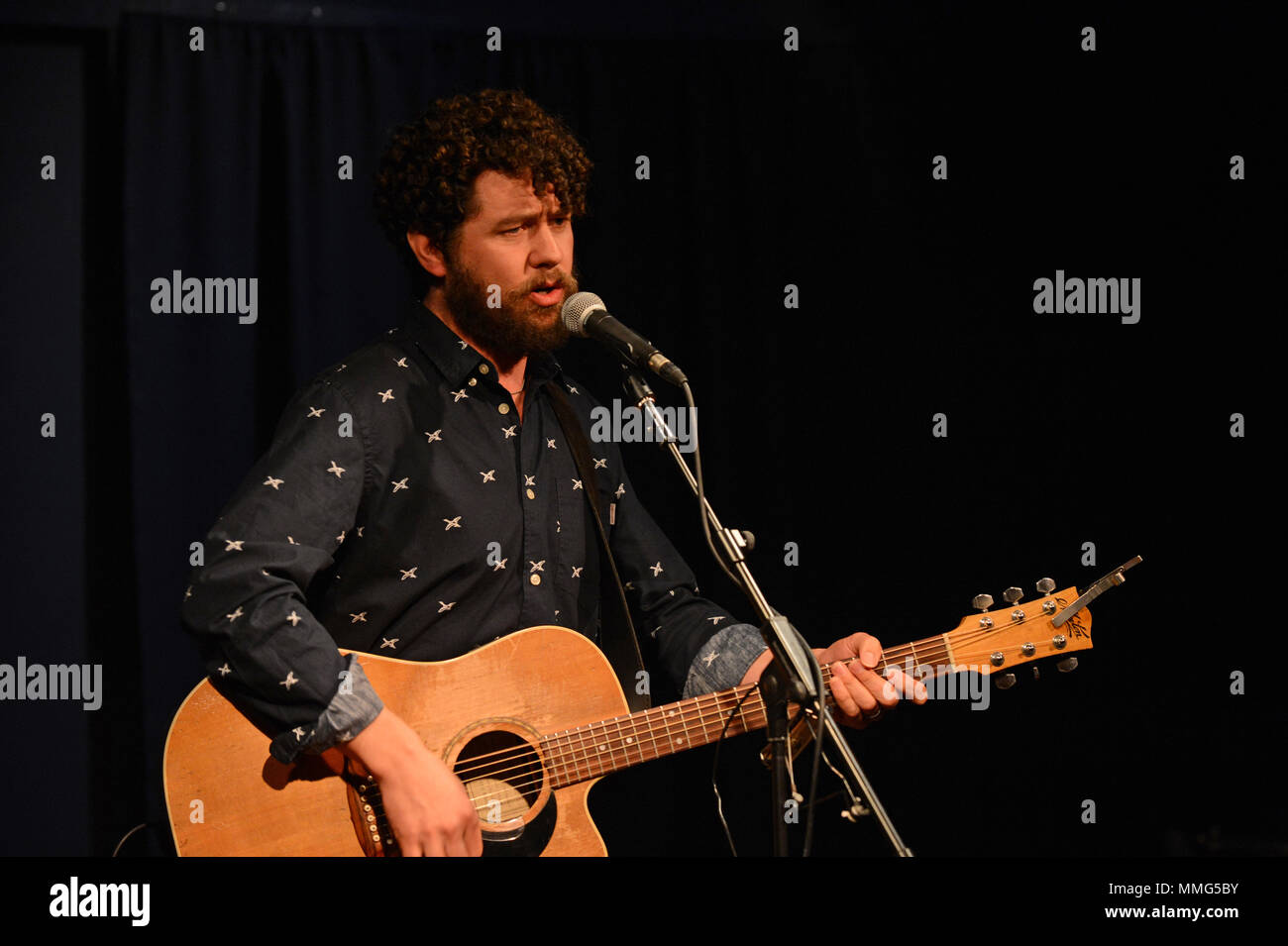 Declan O'Rourke singer songwriter from Dublin Ireland playing at the ...