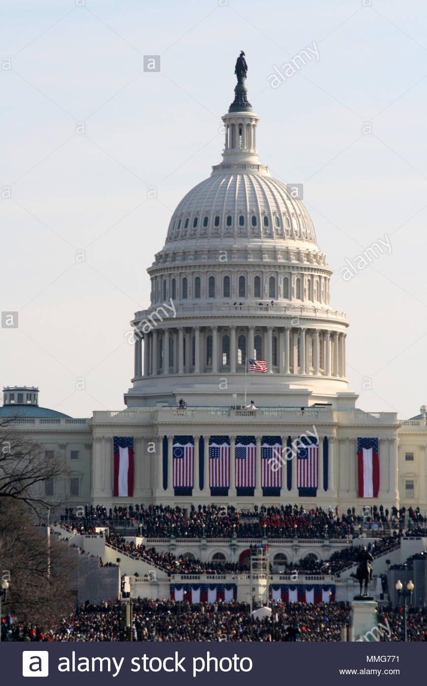 Crowded Chamber High Resolution Stock Photography and Images - Alamy