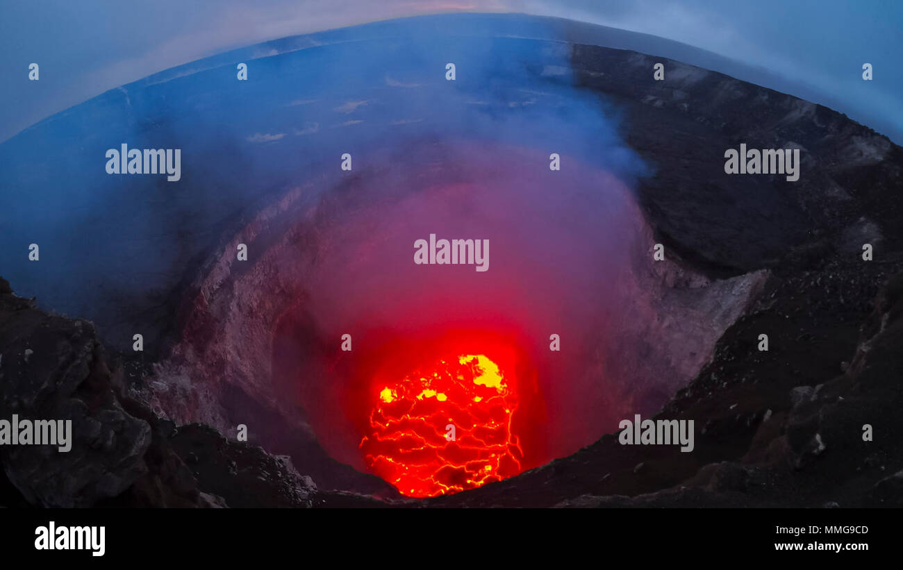 Hawaii volcano eruption Stock Photo - Alamy