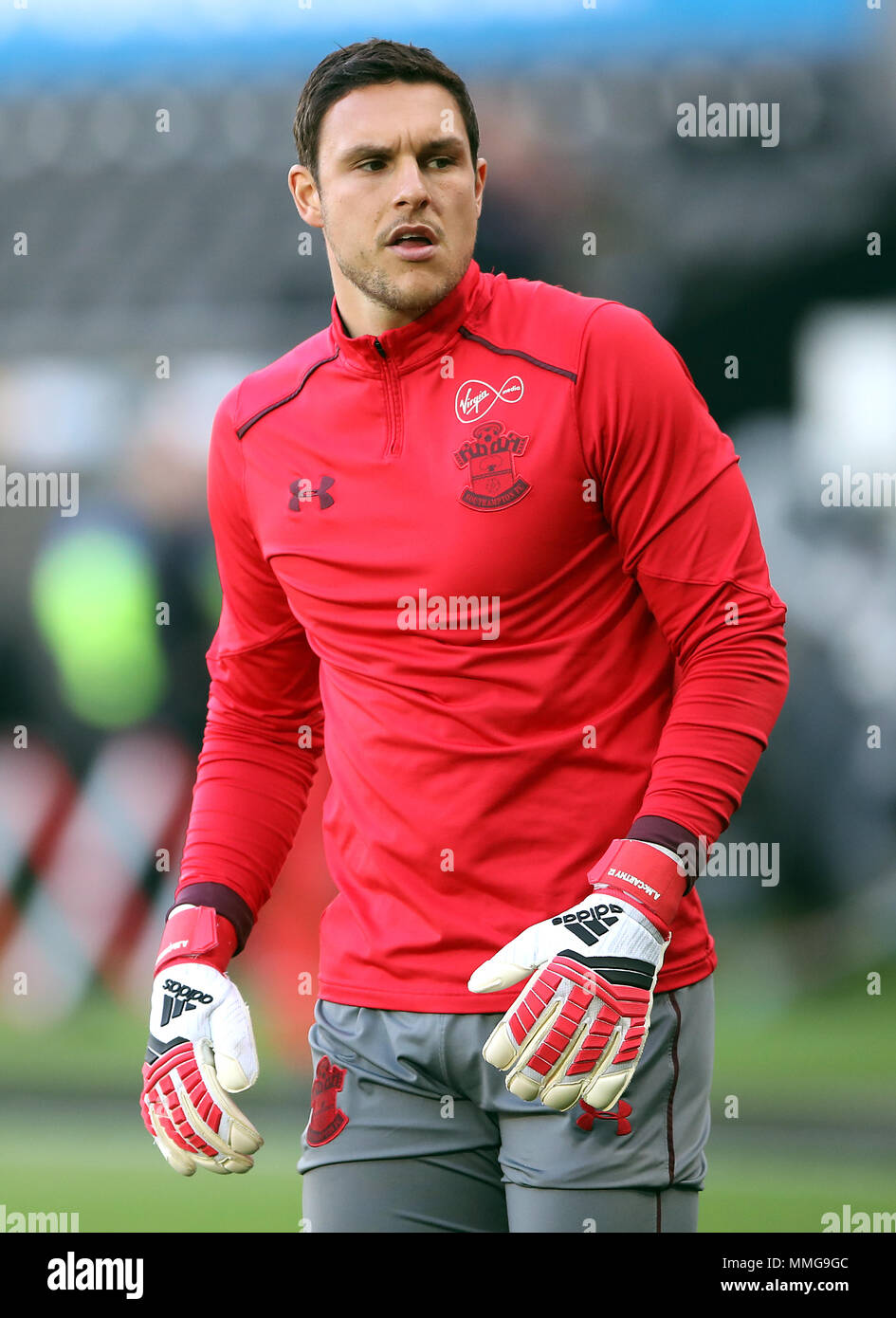 Southampton goalkeeper Alex McCarthy Stock Photo - Alamy
