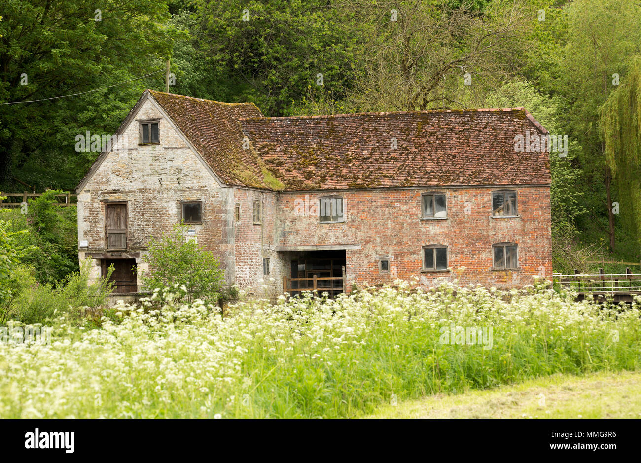 Sturminster Newton Mill on the Dorset Stour River near the small market ...