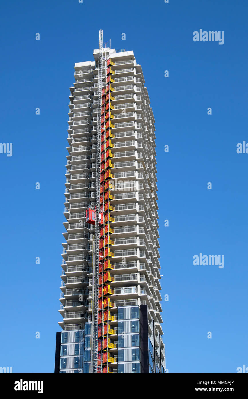 Mixed use high rise apartments, hotel, retail space and offices new ...