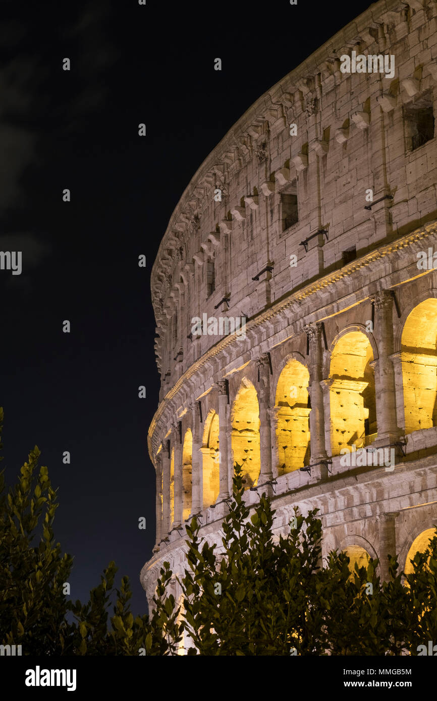 The colosseum lit up at night hi-res stock photography and images - Alamy