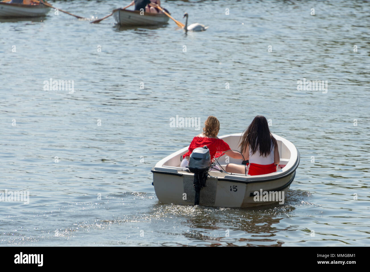 Satellite phone boat hi-res stock photography and images - Alamy