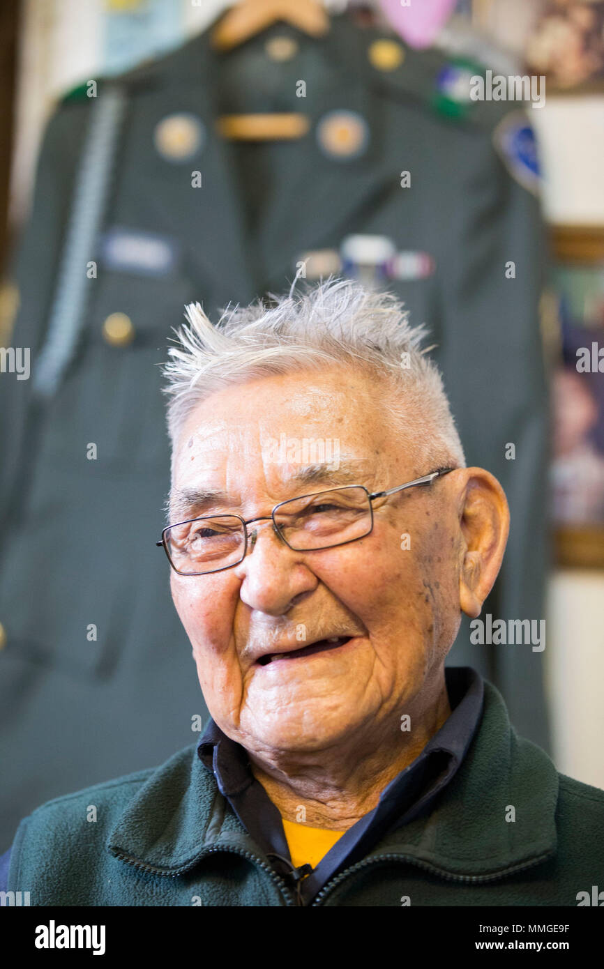 Former Alaska Territorial and National Guard member Sgt. 1st Class ...