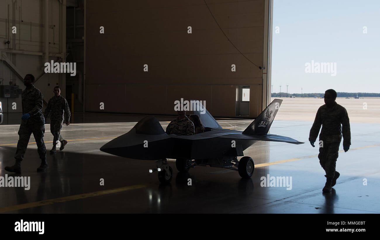 314th recruiting squadron hi-res stock photography and images - Alamy