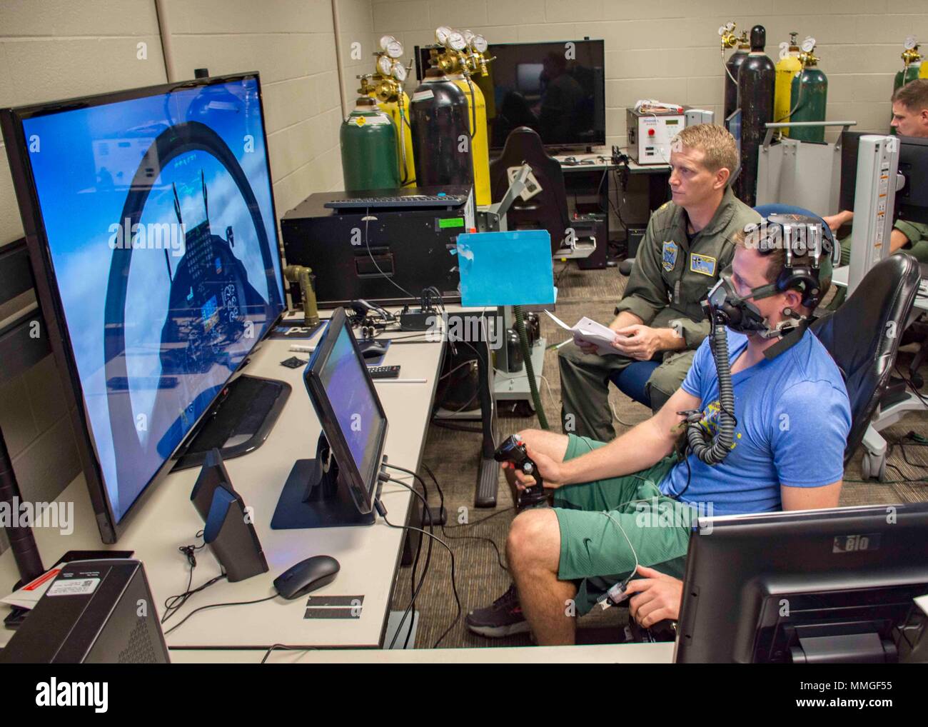 Eeg technology hi-res stock photography and images - Alamy