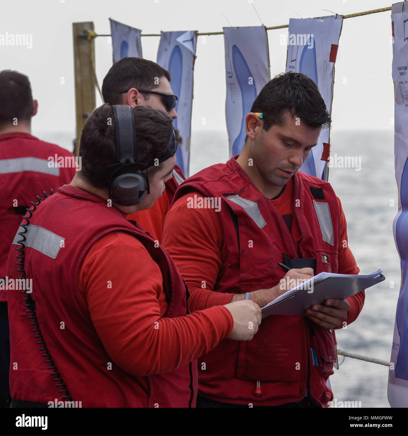 171215-N-FA490-1128 ARABIAN GULF (Dec. 15, 2017) Gunner’s Mate 2nd ...