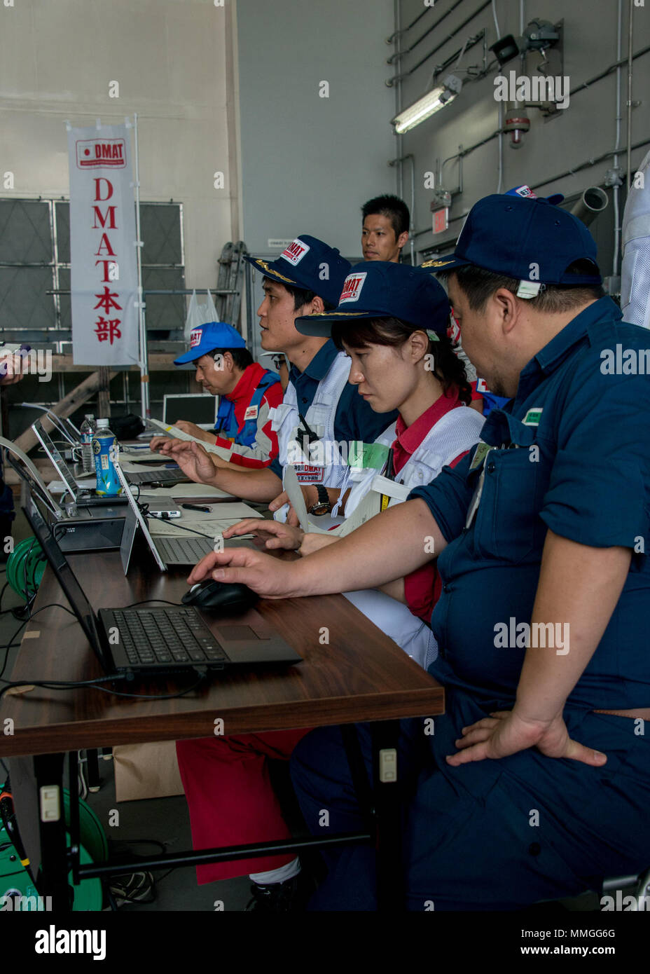 National disaster medical assistance team hi-res stock photography and ...