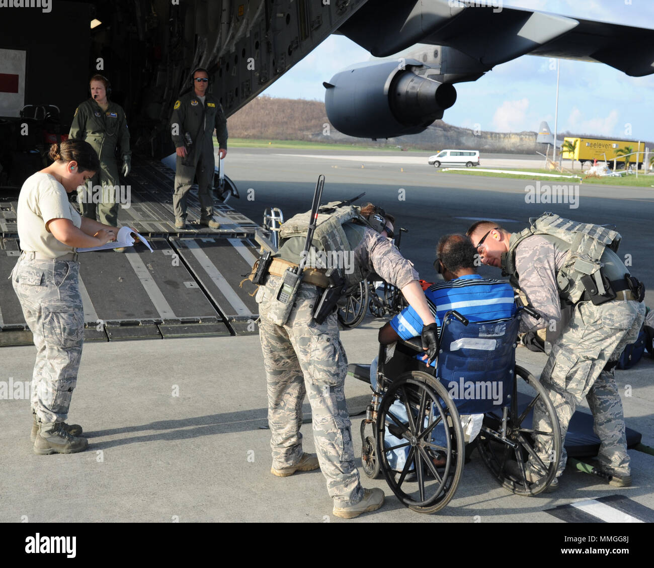 Reserve Citizen Airmen assigned to the 45th Aeromedical Evacuation ...