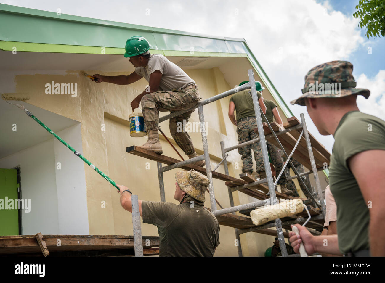Royal Australian Army Sapper Dillon Butler and U.S. Army Spc. Joseia ...