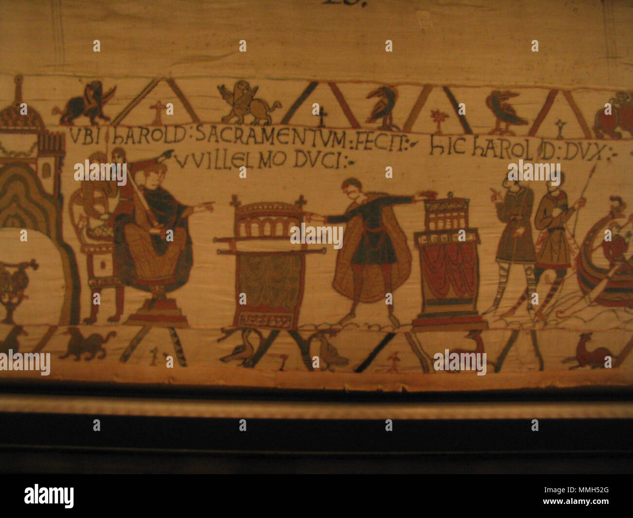. Bayeux Tapestry fragment . photo by Gabriel Seah Bayeux Tapestry 2 ...