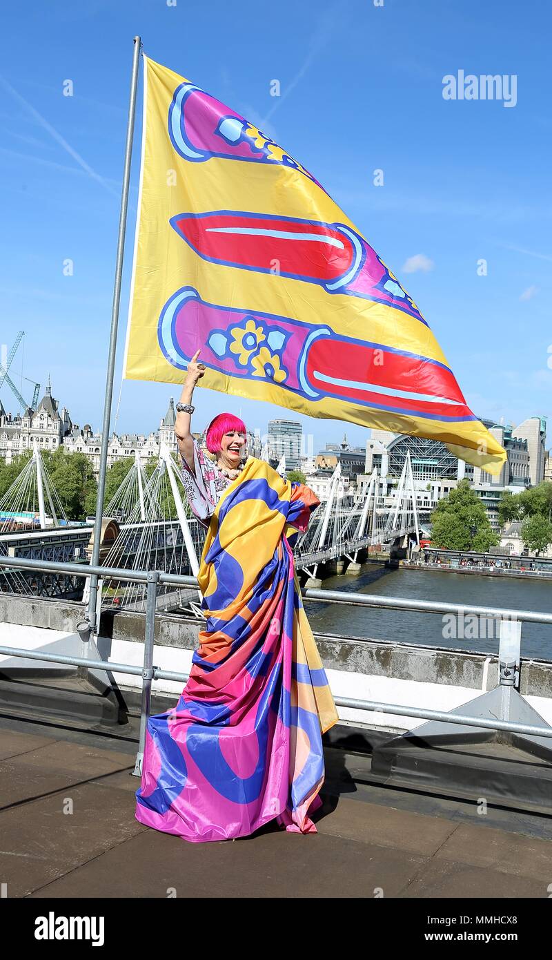 Valda setterfield hi-res stock photography and images - Alamy