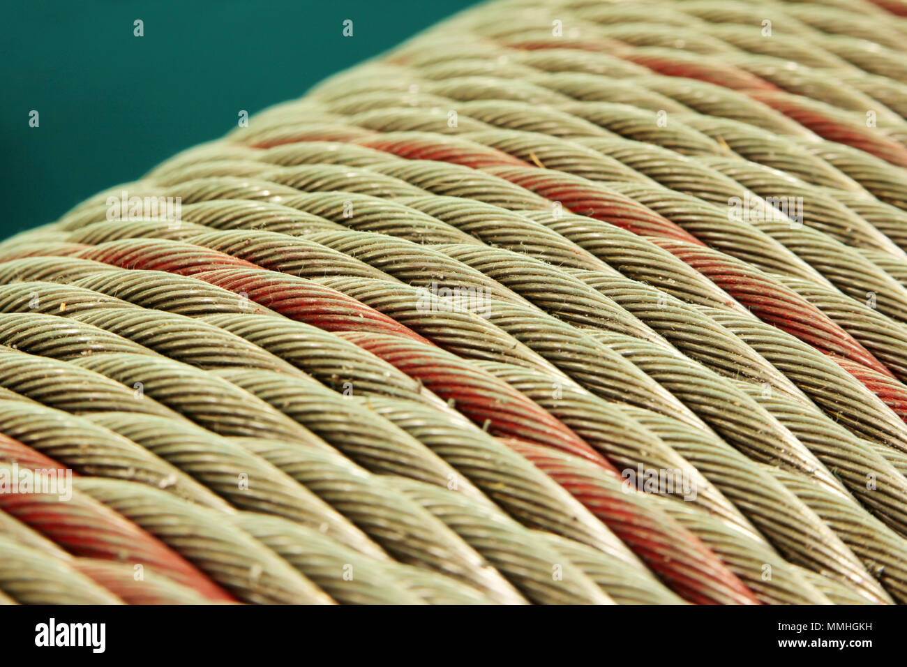 Towing hawser line hi-res stock photography and images - Alamy