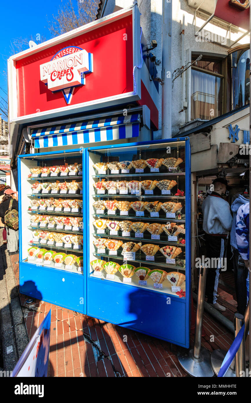 Crepes display hi-res stock photography and images - Alamy