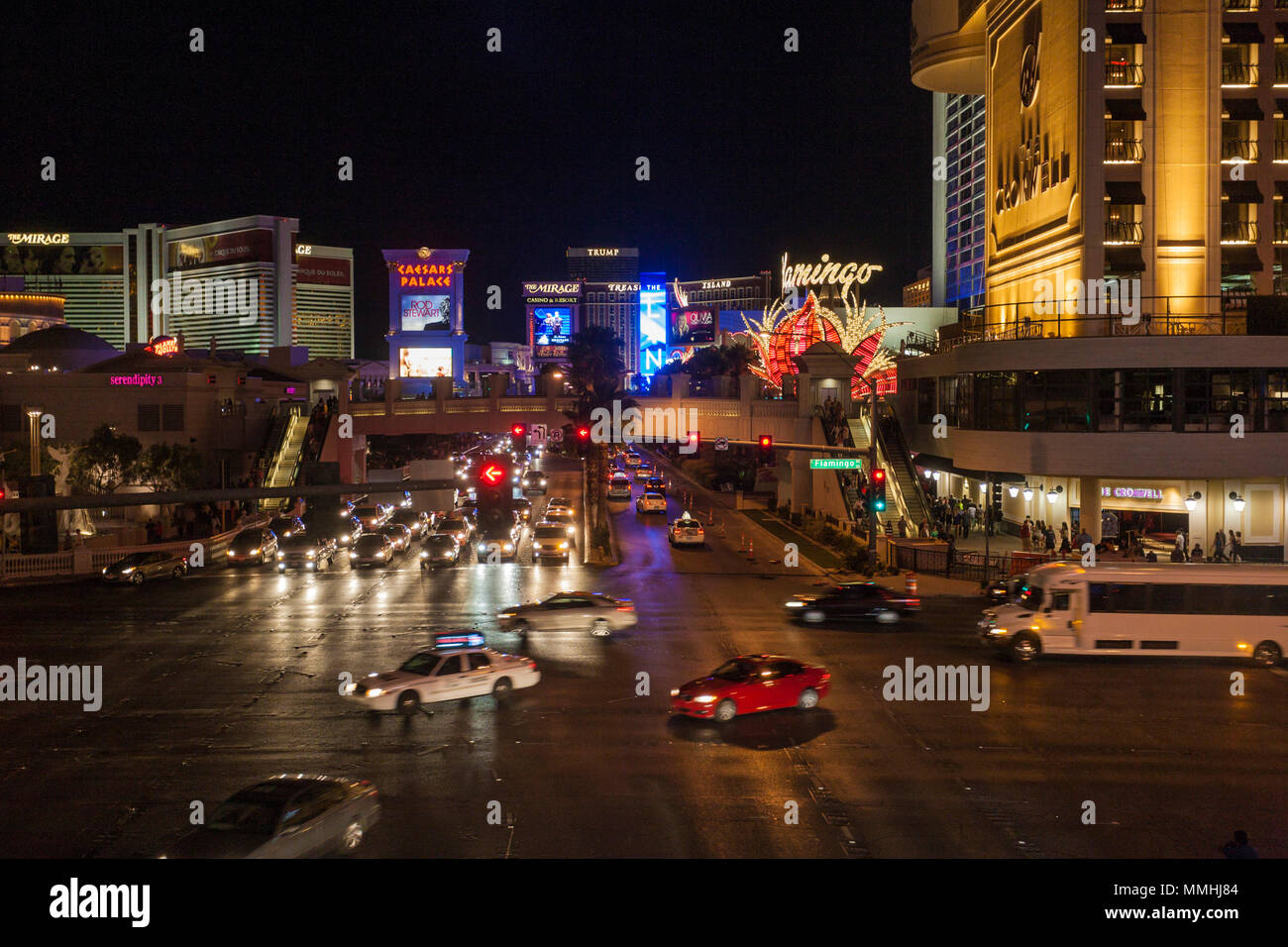 Night scene of Las Vegas Boulevard at night on the Las Vegas Strip in ...