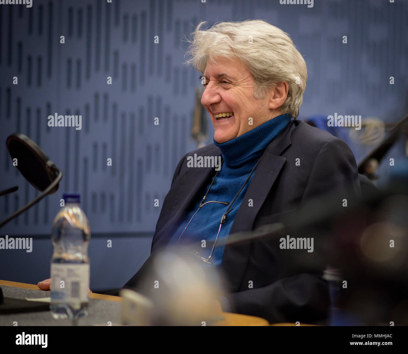 Tom conti actor hi-res stock photography and images - Alamy