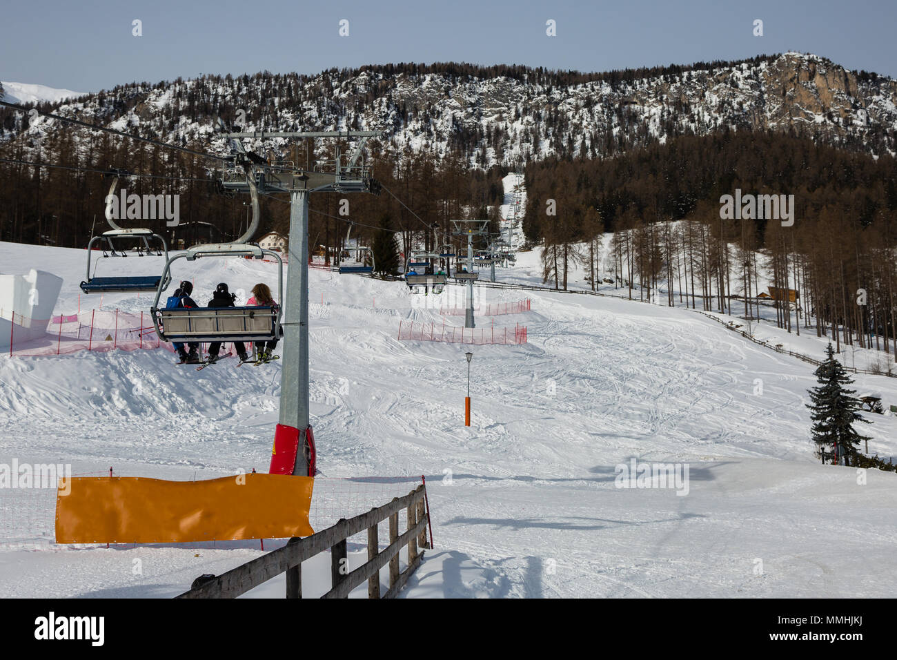 Lifts and their mechanism hi-res stock photography and images - Alamy