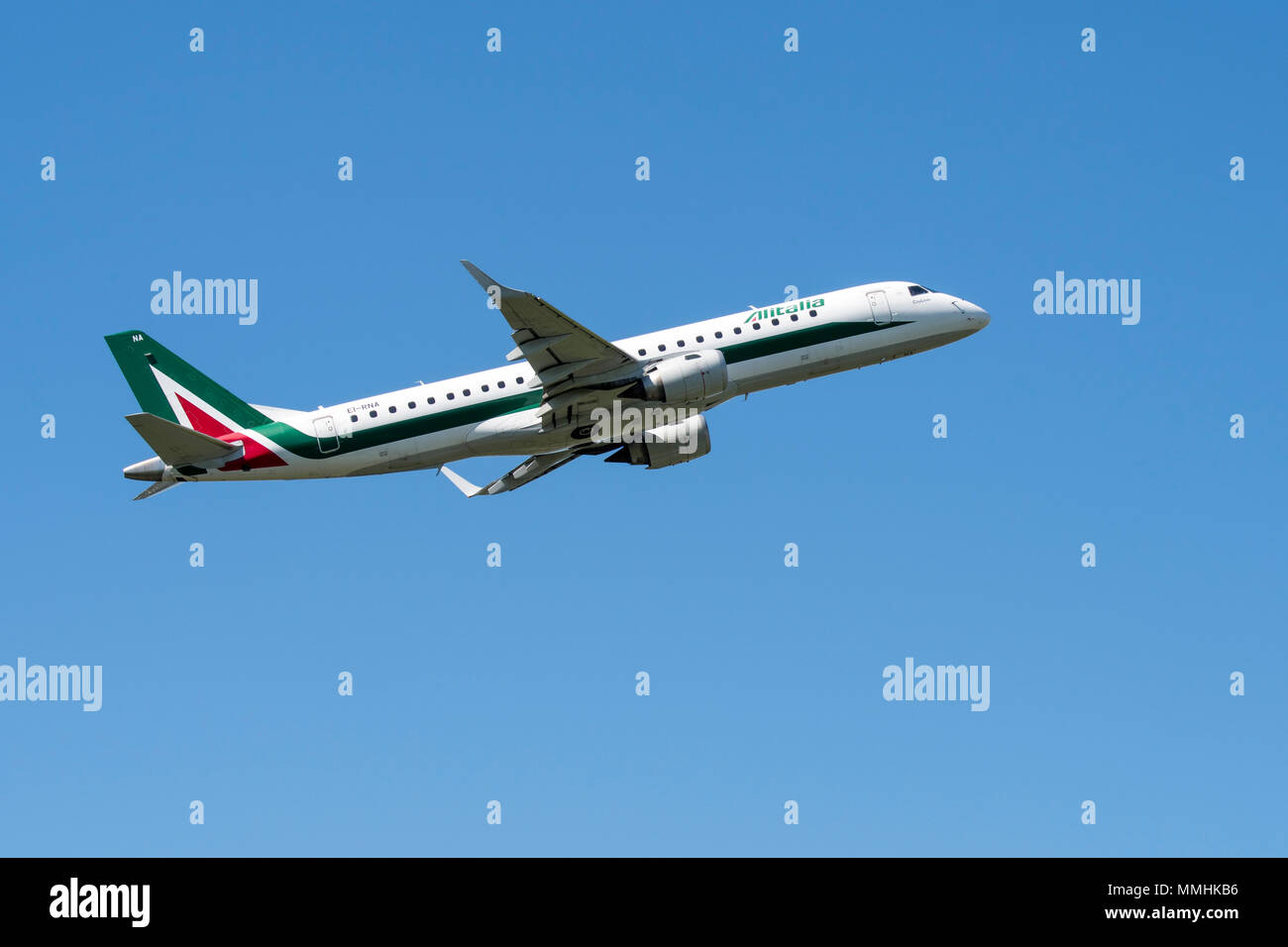 E190 engine hi-res stock photography and images - Alamy