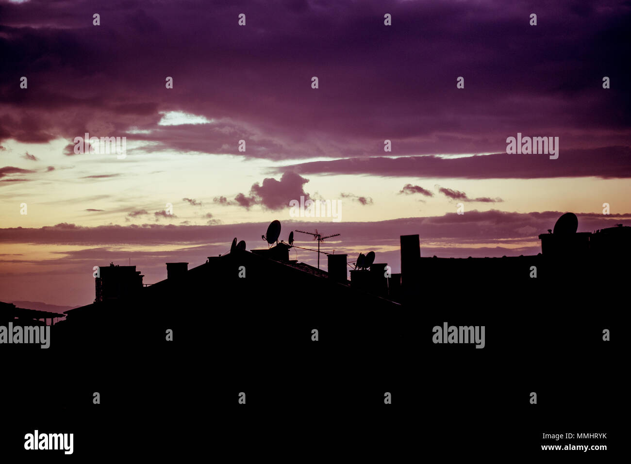 Clear sky sunet hi-res stock photography and images - Alamy