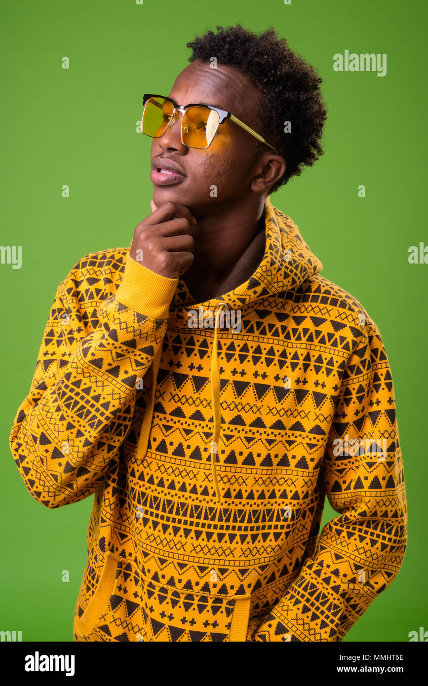Side view cool african man hi-res stock photography and images - Alamy