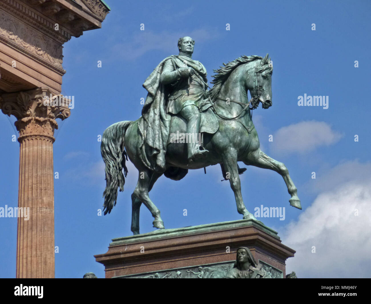 William iv statue hi-res stock photography and images - Alamy