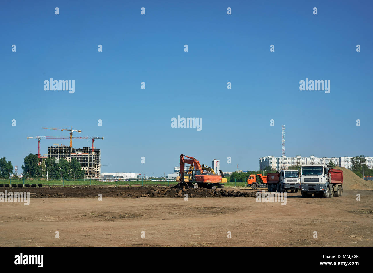 heavy machinery works on the construction site Stock Photo - Alamy