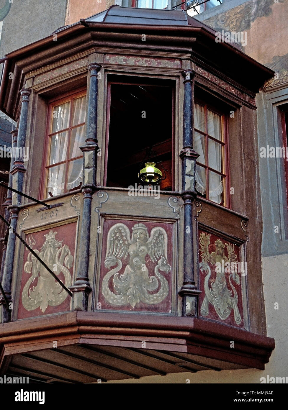 Oriel window hi-res stock photography and images - Alamy