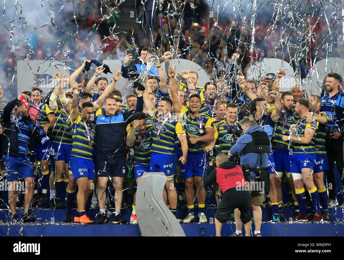 Cardiff blues lift trophy hi-res stock photography and images - Alamy