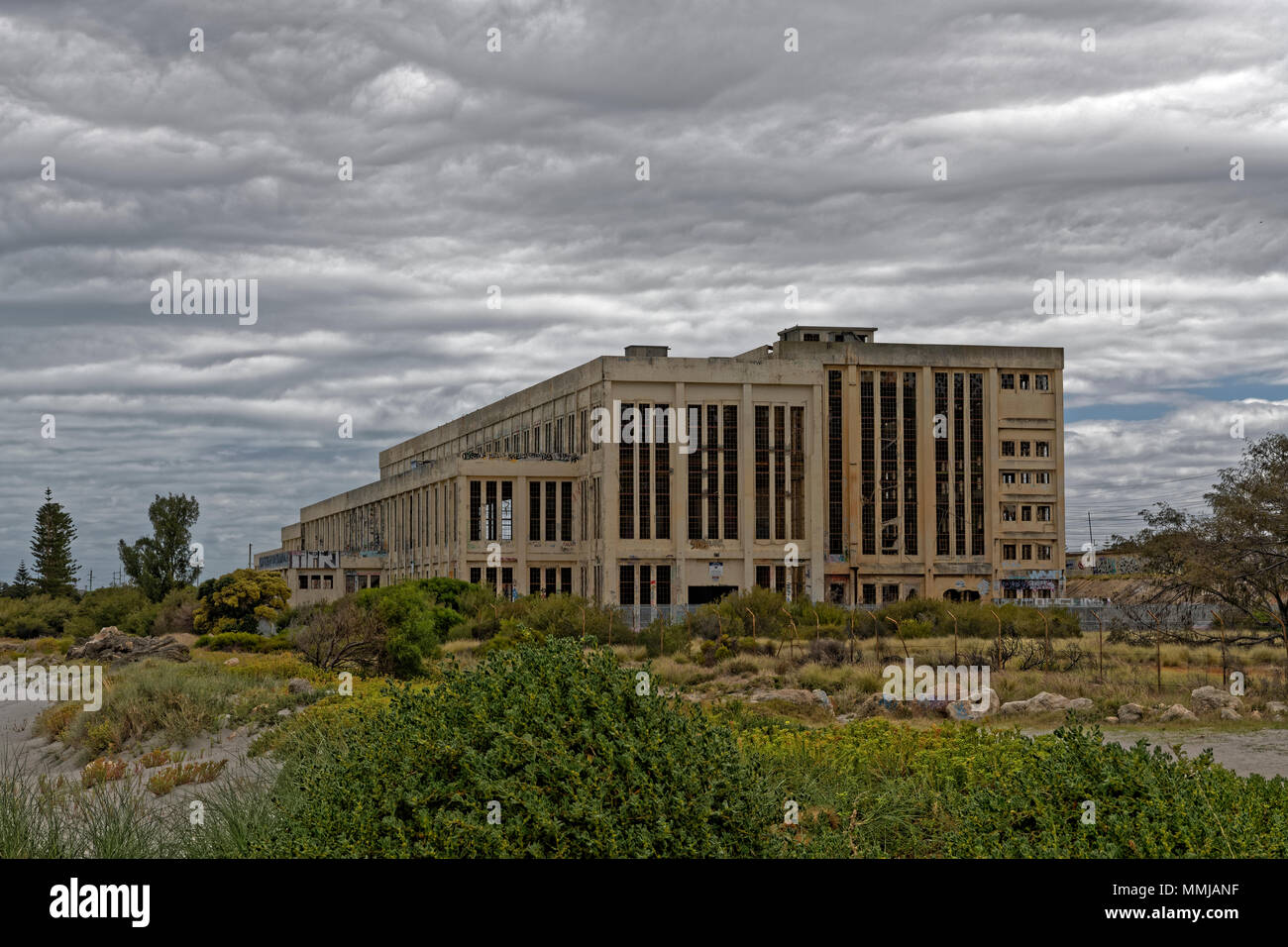 Old Coogee Power Station Ruin Stock Photo - Alamy