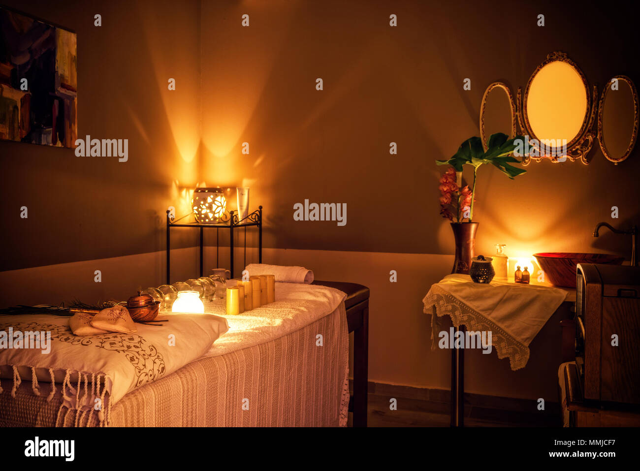 Place for relaxation in modern wellness center Stock Photo - Alamy