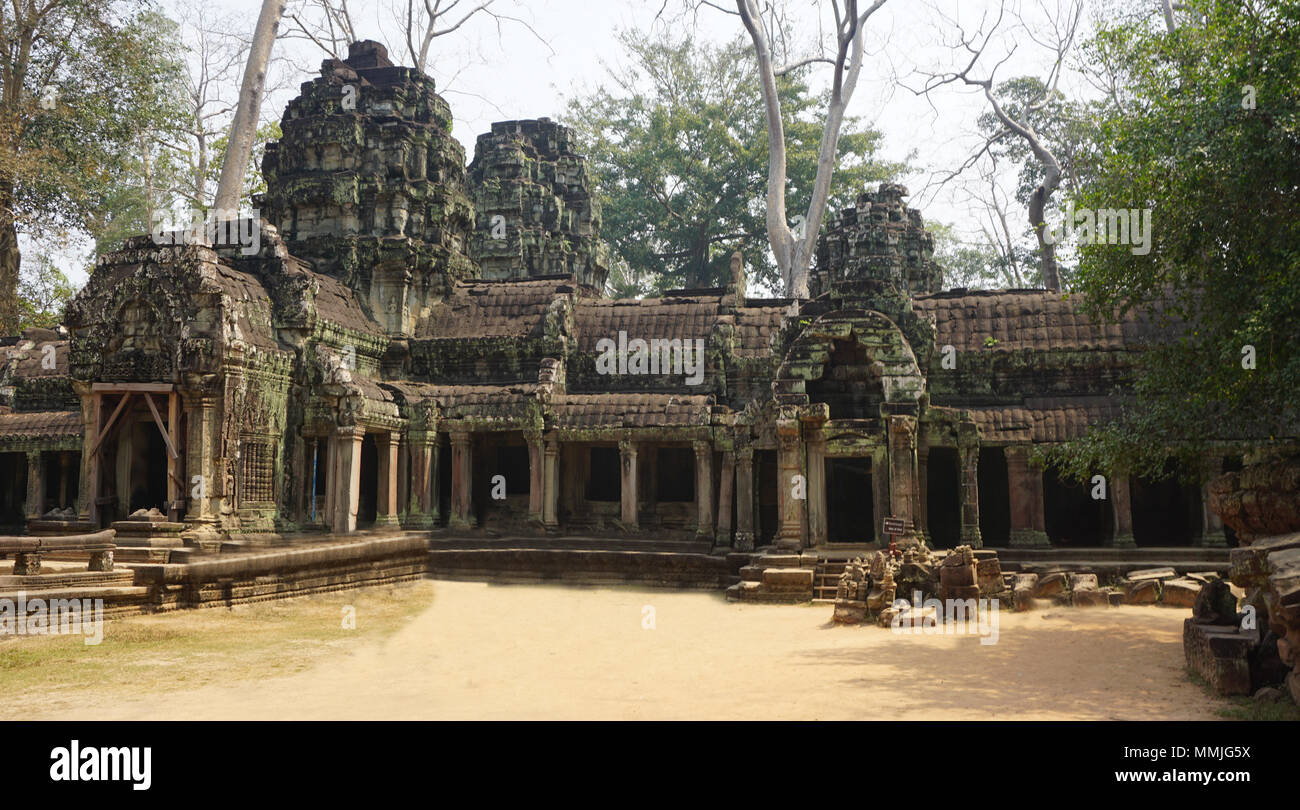 ancient temple complex of ankgor wat in cambodia Stock Photo - Alamy