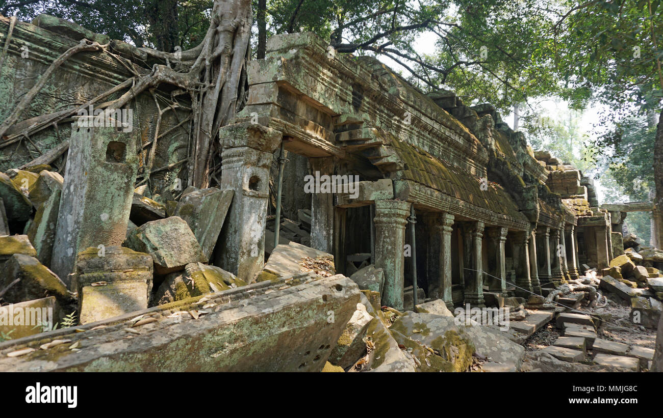ancient temple complex of ankgor wat in cambodia Stock Photo - Alamy