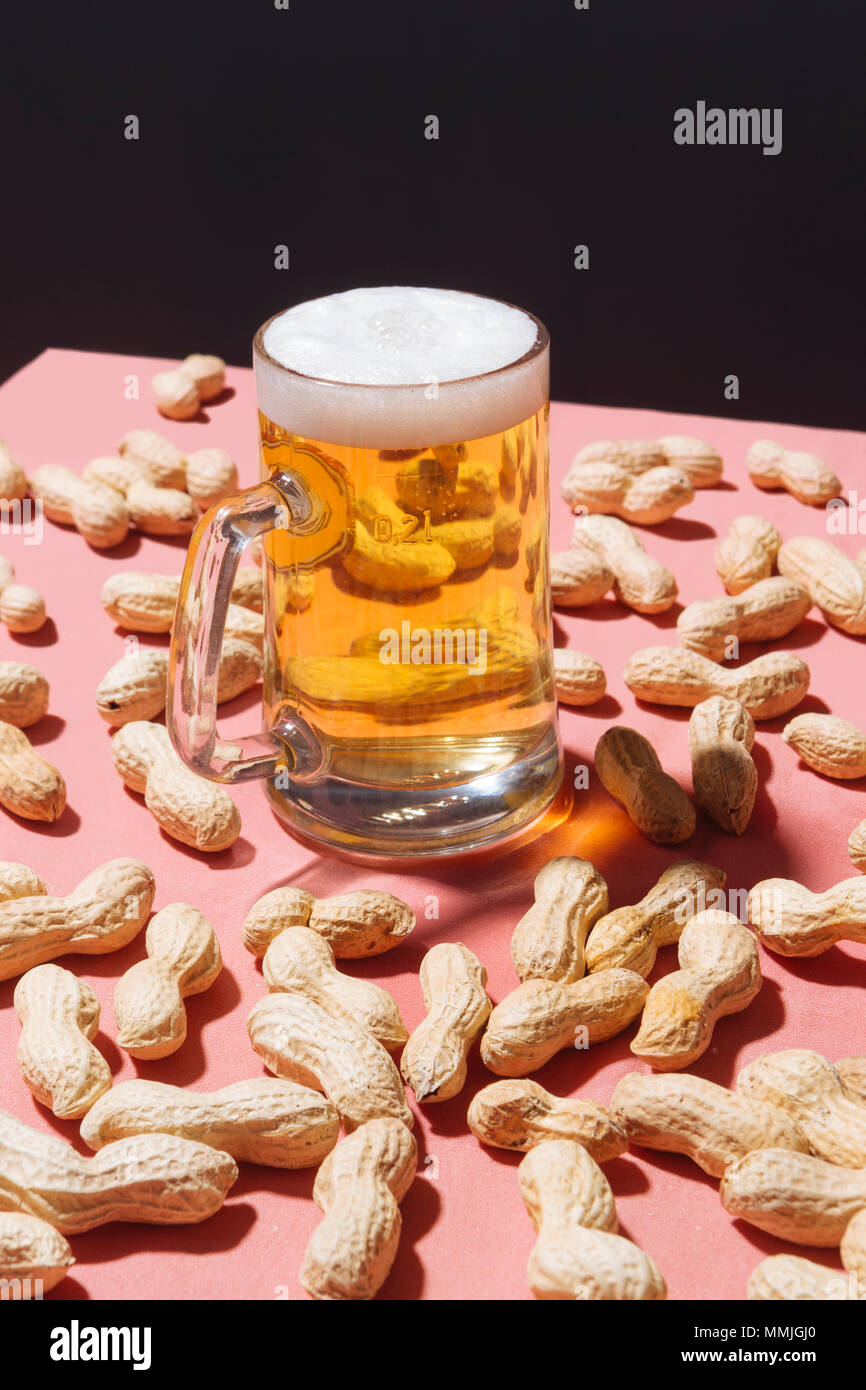 Beer and peanuts, colorful pop style Stock Photo - Alamy