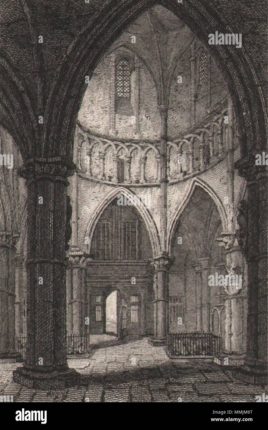 London temple church interior hi-res stock photography and images - Alamy