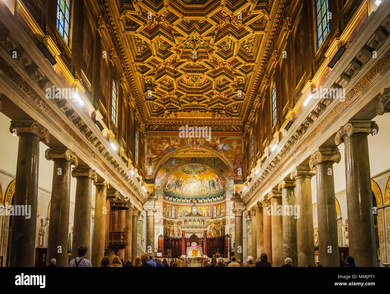 Church of santa maria trastevere hi-res stock photography and images ...