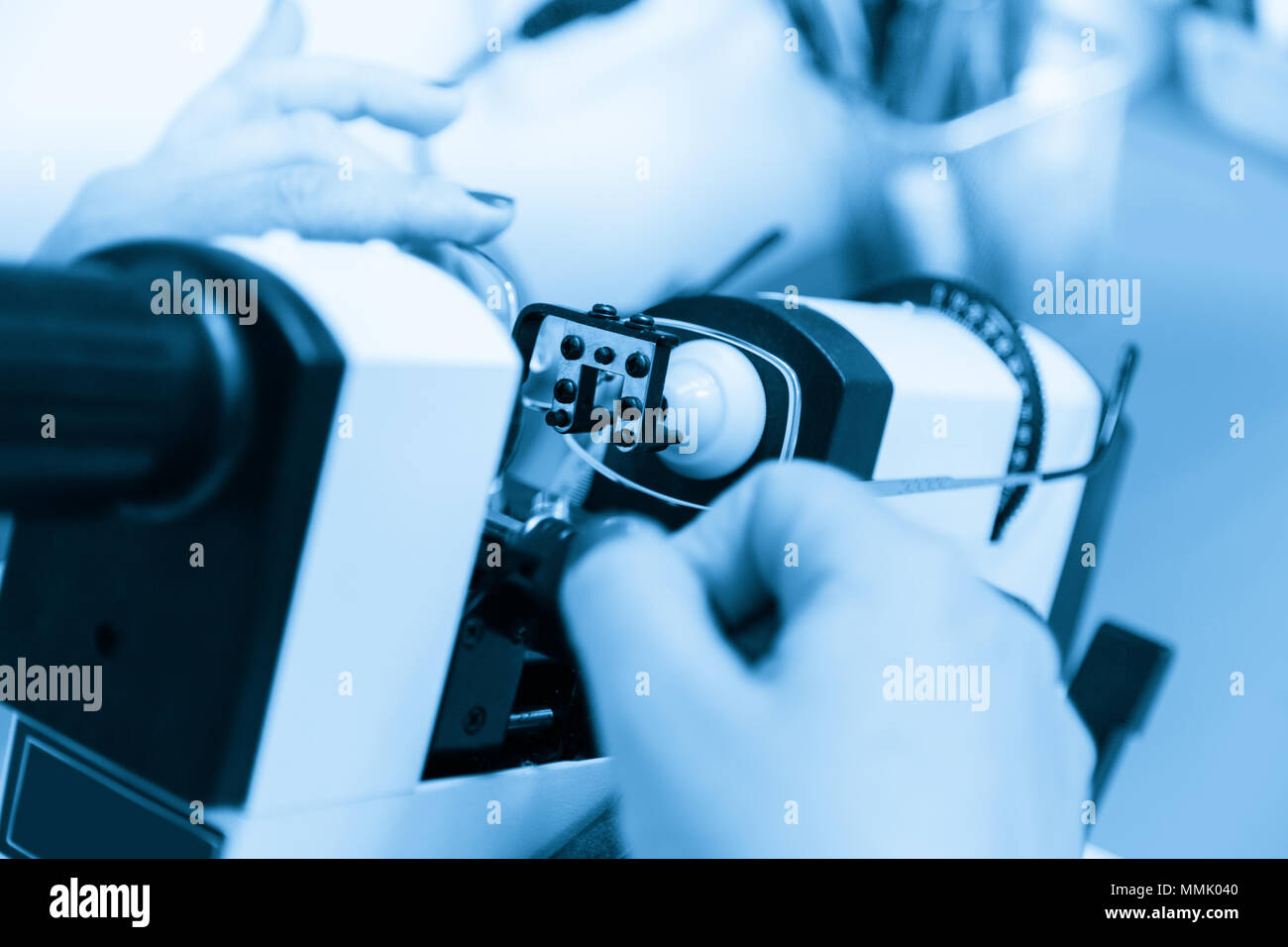 The ophthalmologist determines the optical power of the spectacle ...