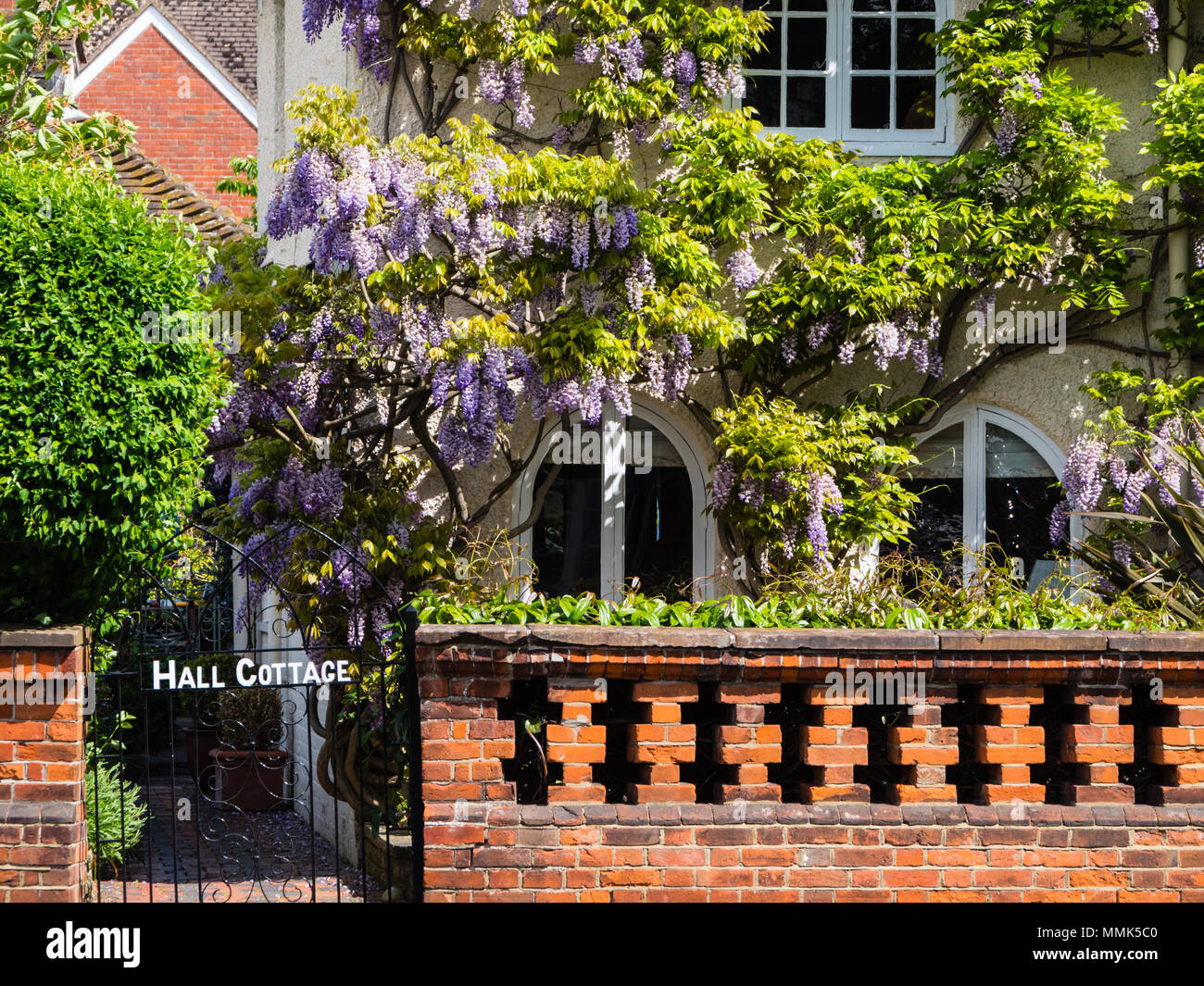 Hall Cottage, Datchet, Windsor, Berkshire, England, UK, GB Stock Photo ...