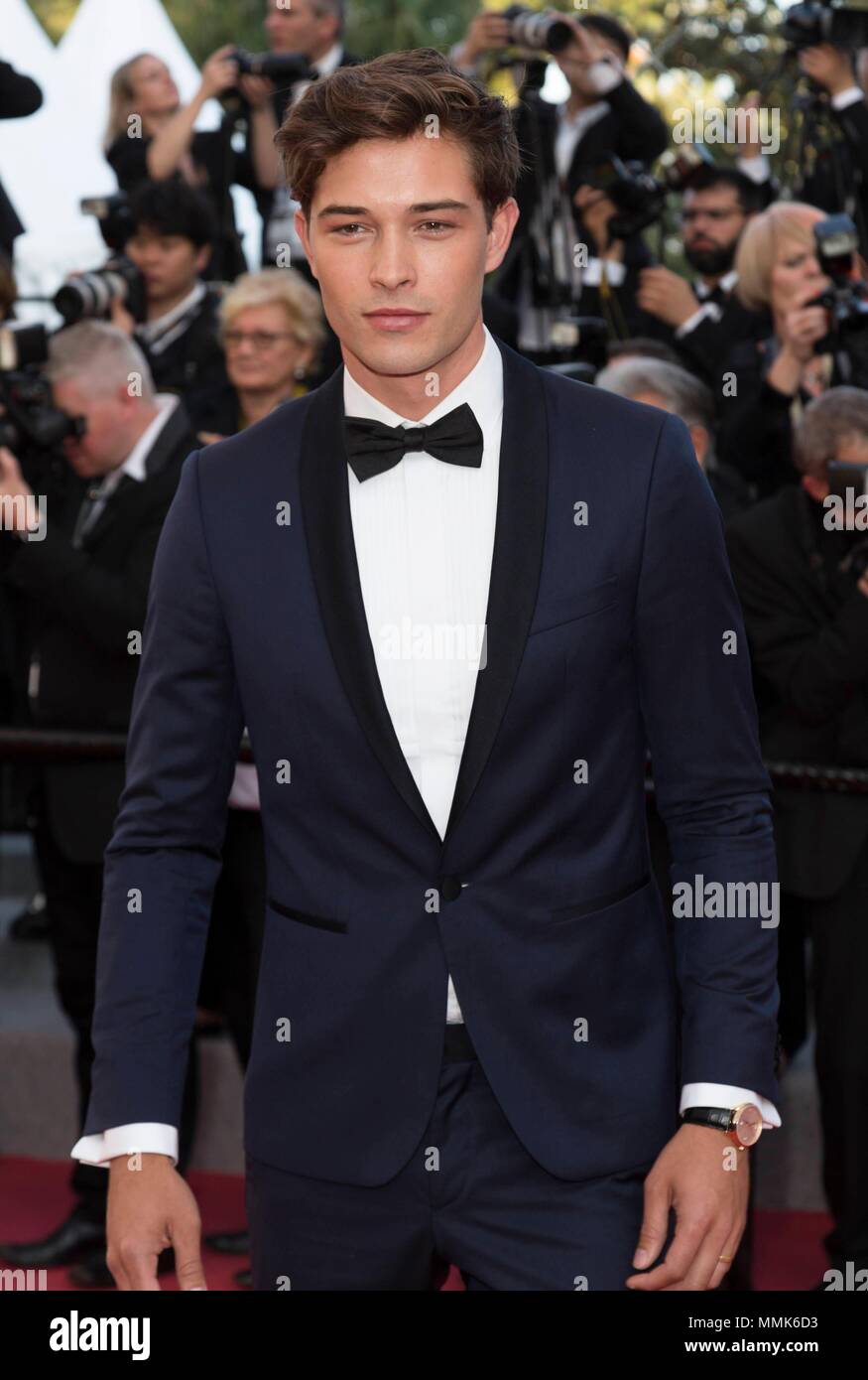 Francisco Lachowski Suit