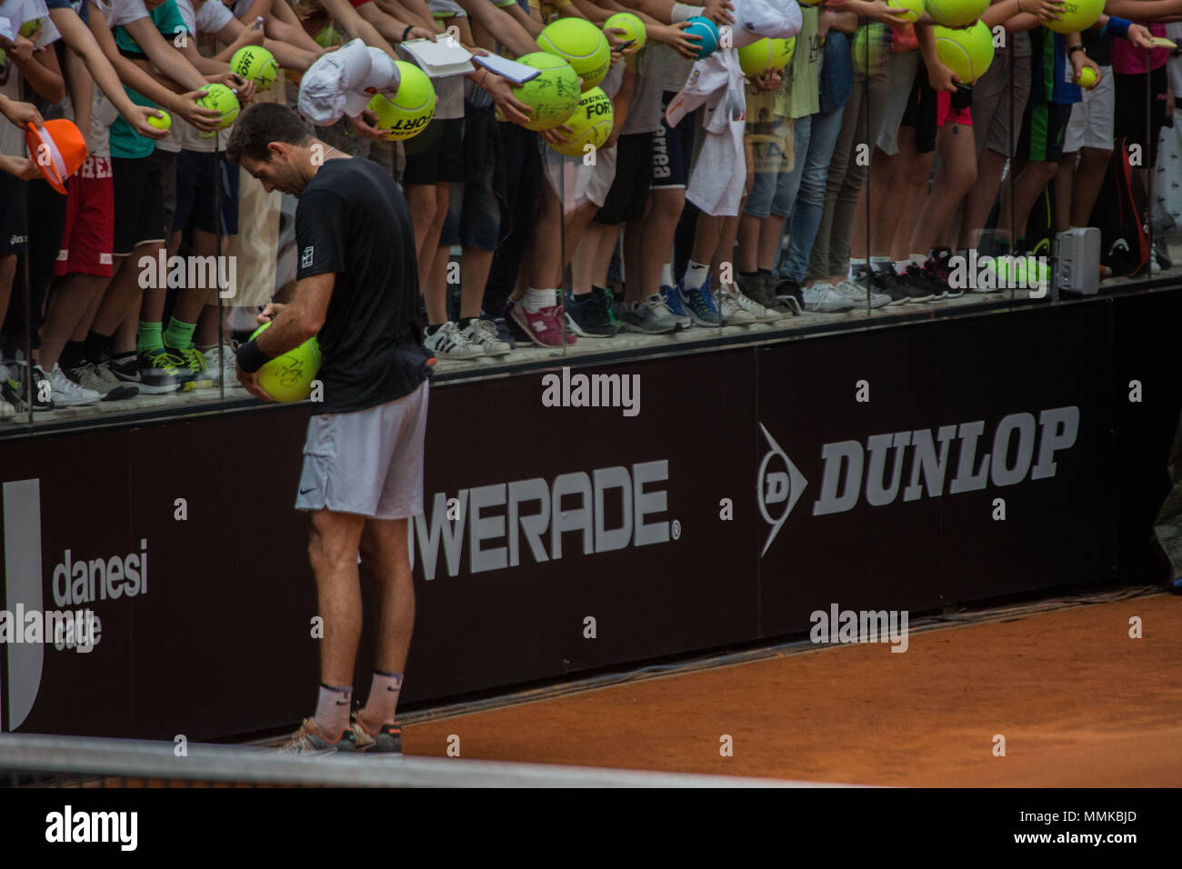 1st day of training sessions and qualifying rounds at the IBI2018 ...